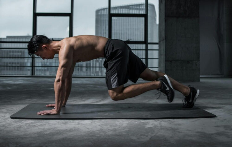 Planche dynamique : technique, muscles sollicités et variations ...